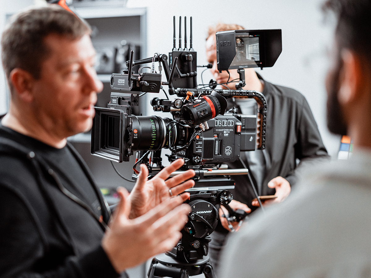 CVP.com - Hands-on RED V-RAPTOR XL 8K VV with Alexander Ward - Designed ...